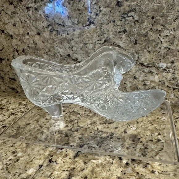 Fenton | Accents | Vintage Fenton Glass Boot Shoe Glass | Poshmark